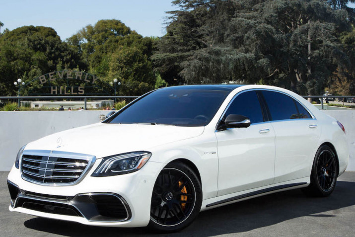 Luxury Sedan Rental in Los Angeles - Rent a Luxury Sedan LA
